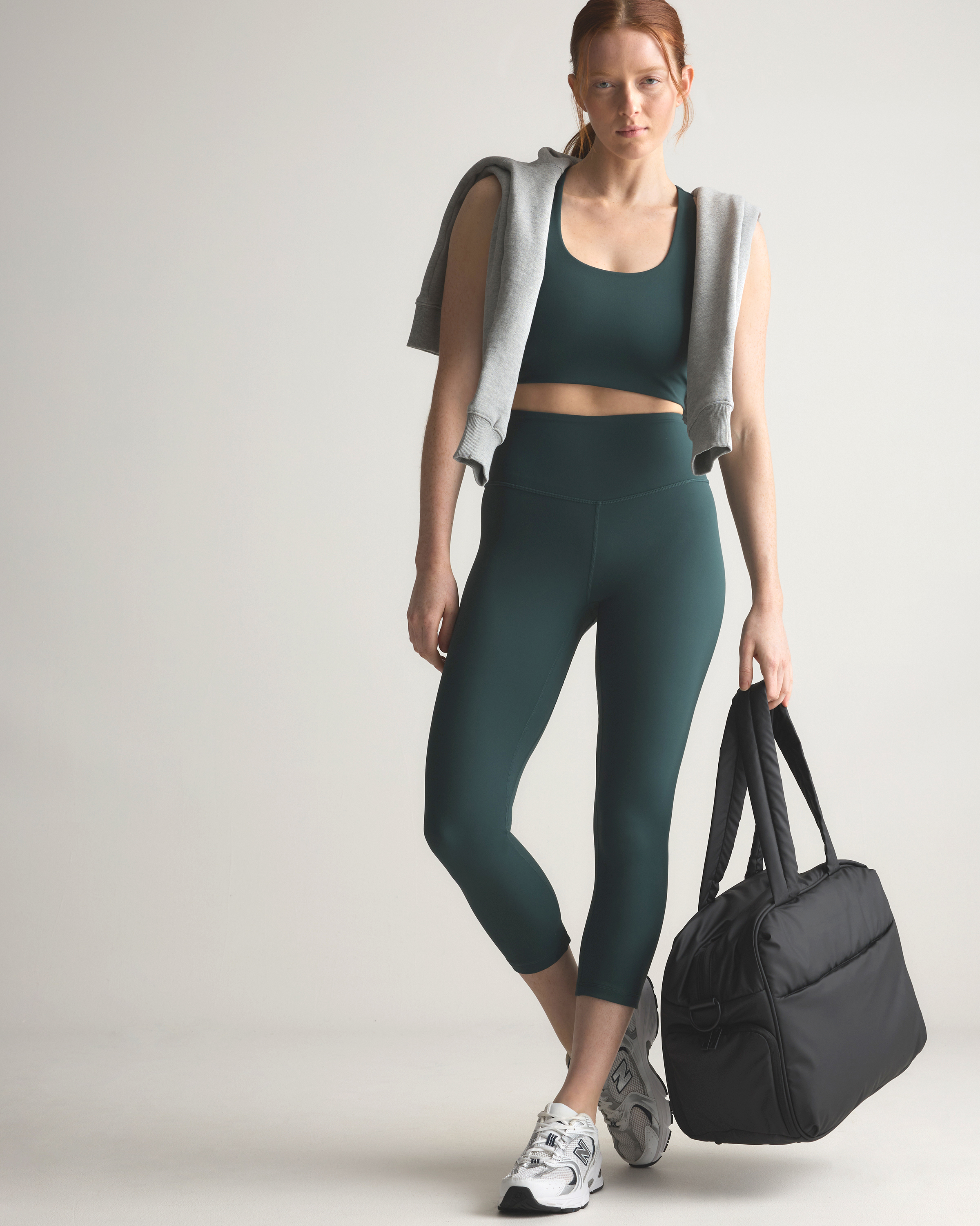 QUINCE women's ultra-form high-rise capri